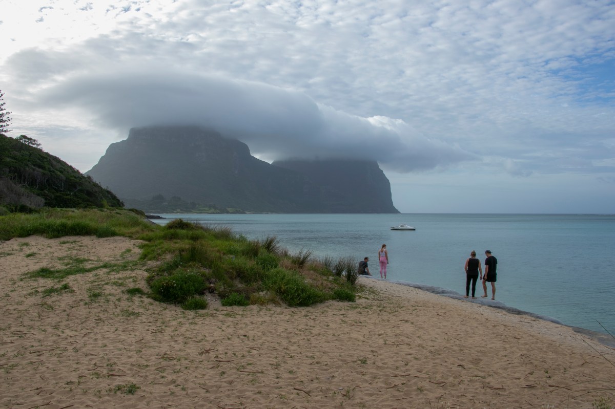 Lord Howe Island – Views of the Mountains | Static and Silence